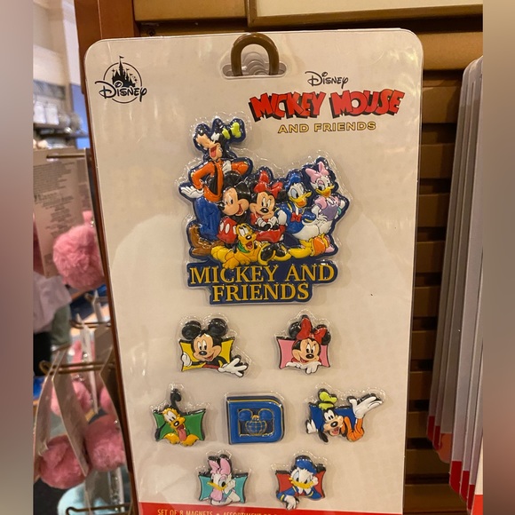 Disney | Other | 224 Disney Parks Mickey Mouse Friends 8 Magnet Set ...
